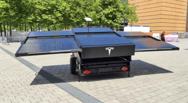 5 electric cars making waves with solar-powered innovation
