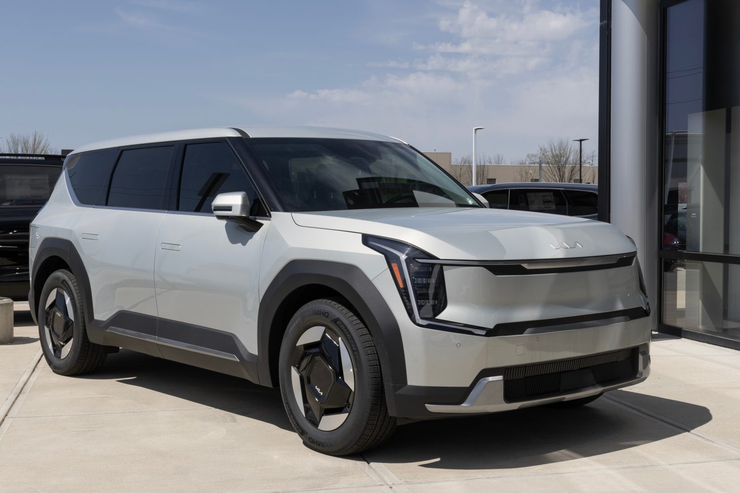 Kia recalls over 2,000 EV9 electric SUVs due to inadequate headliner protection