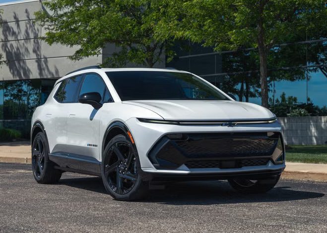 Chevy recalls 2025 Equinox EV AWD models over braking defect