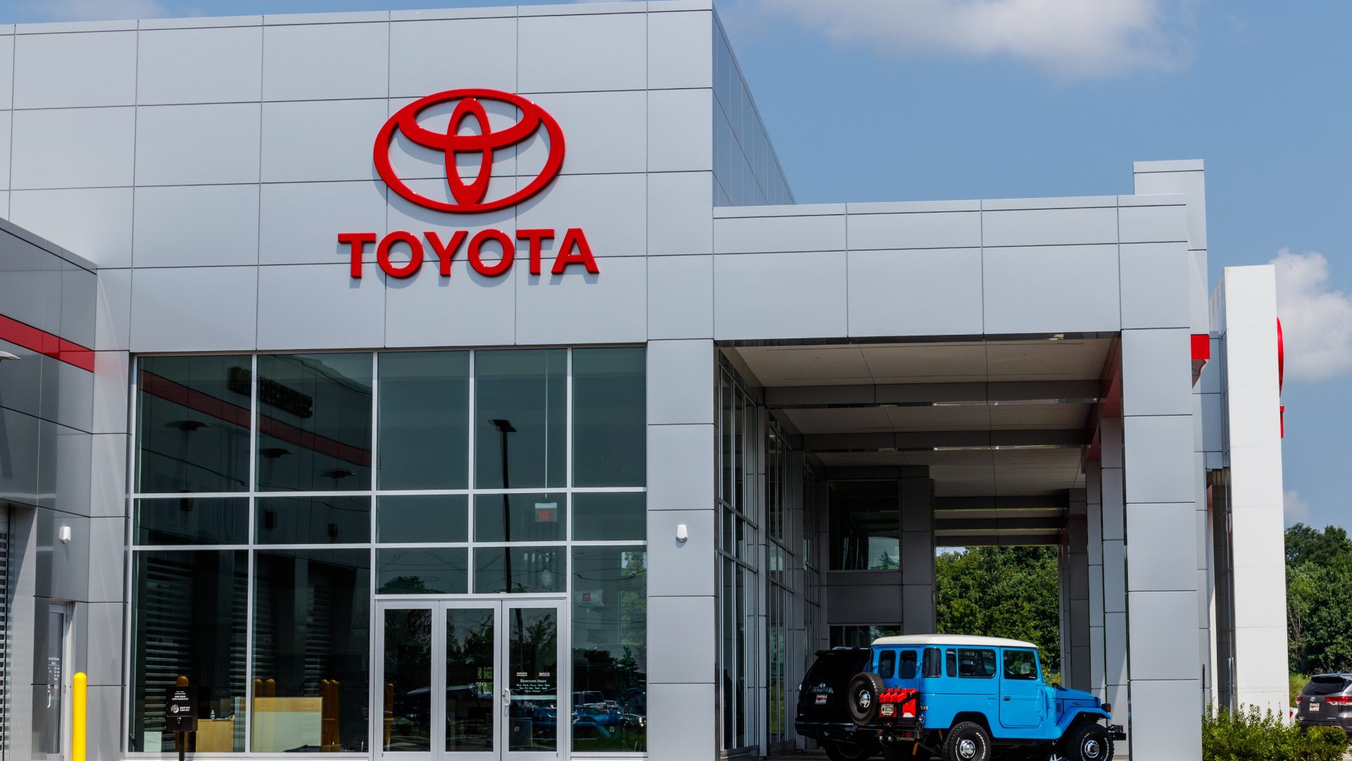 Toyota adds fast chargers as EV adoption lags in Japan