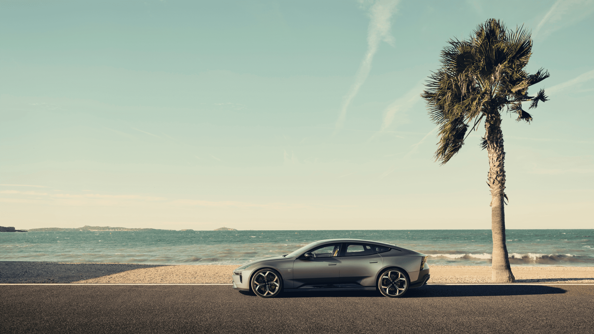 Polestar 5 performance Grand Tourer officially revealed